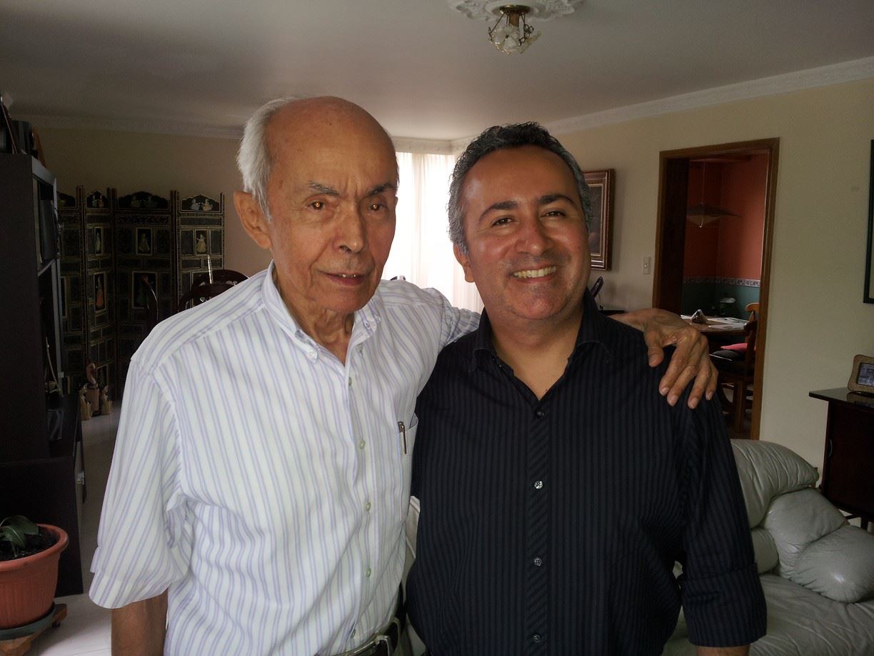 Pedagogy Corner Escucha con atención: el legado de Roberto Mantilla ...